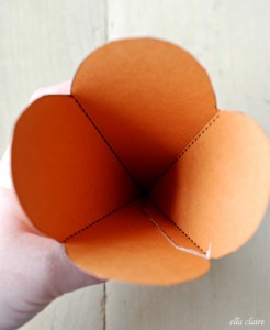 Easter Carrot Treat Boxes | Free Printable - Ella Claire & Co.