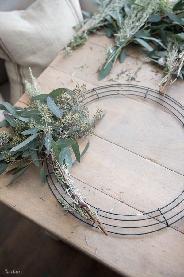 How to Make a Live Wreath - Ella Claire & Co.