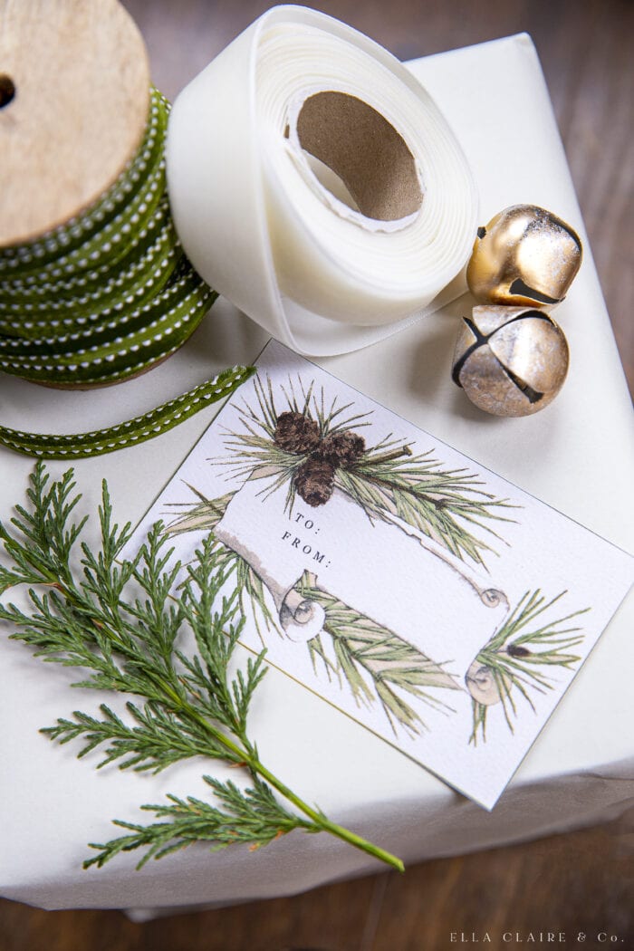 Free Printable Pinecone Gift Tags for Christmas - Ella Claire & Co.