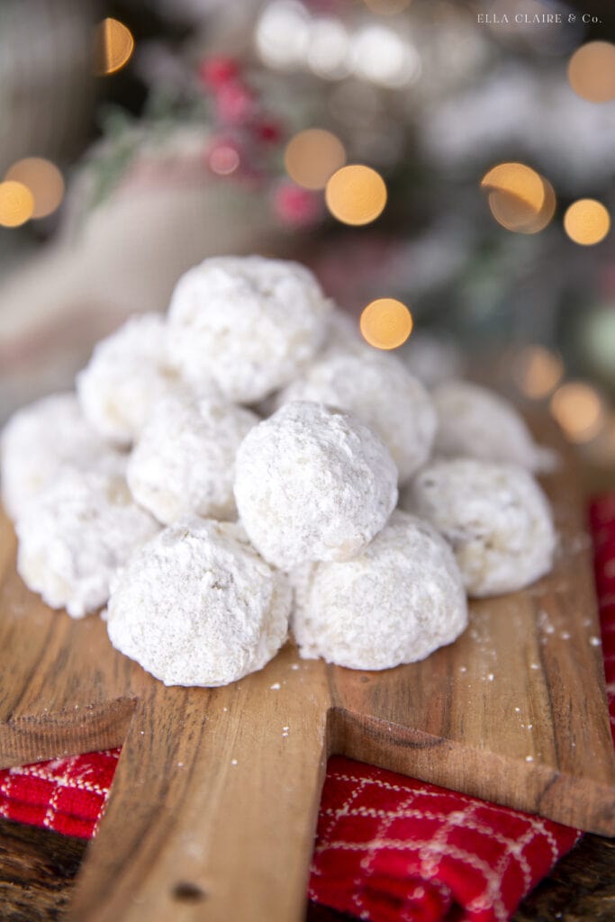 Snowball Cookies for Christmas - Ella Claire & Co.