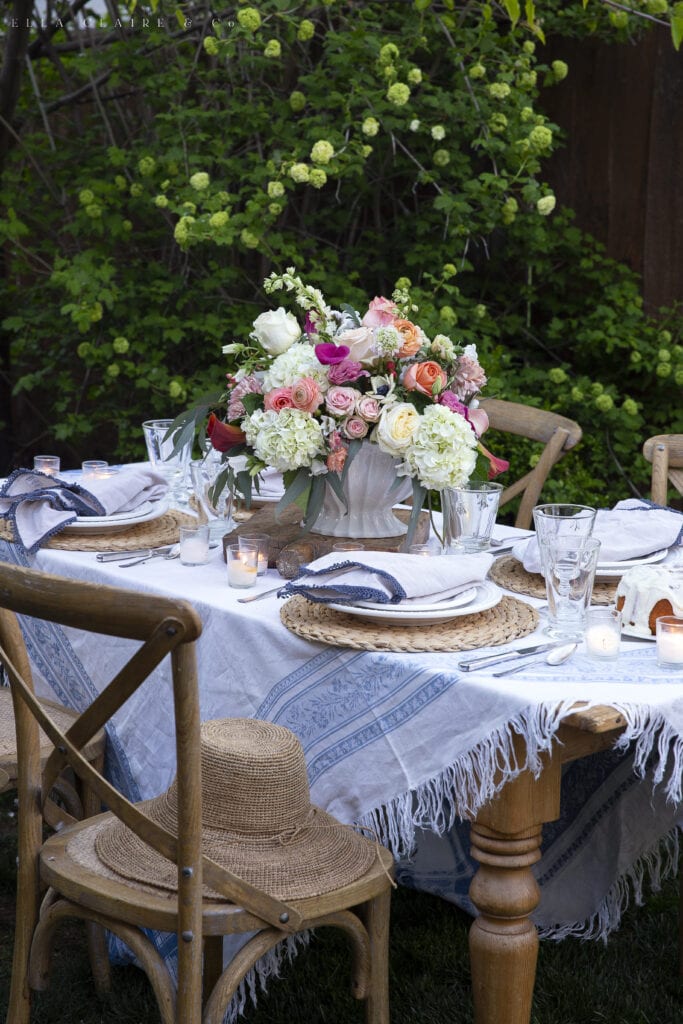 Spring Entertaining- Outdoor Table Setting - Ella Claire & Co.