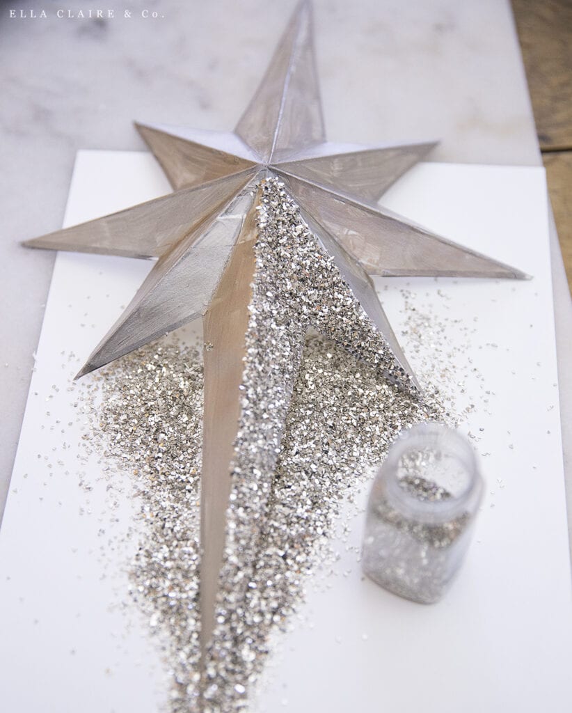 DIY Tree Topper- Christmas Star Free Printable - Ella Claire & Co.