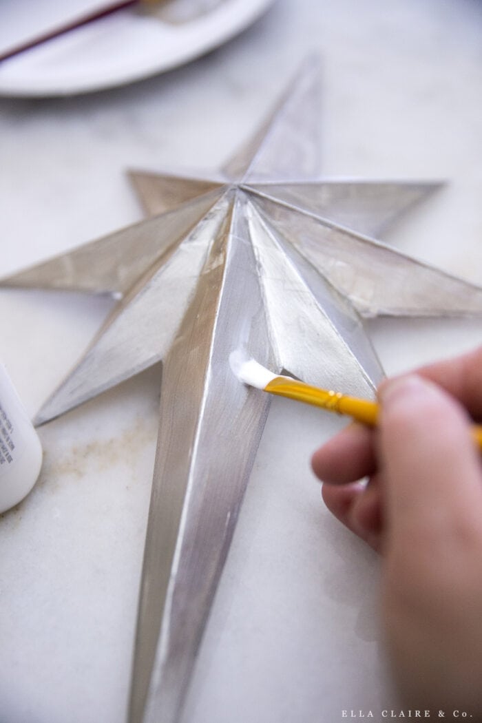 DIY Tree Topper- Christmas Star Free Printable - Ella Claire & Co.